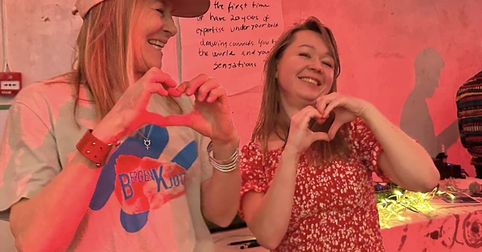 Solsnu Drink & Draw med Bergen Akt & Kroki! - Kunst - visitBergen.com